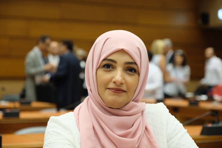 Yemeni activist Huda al-Sarari wins global human rights award